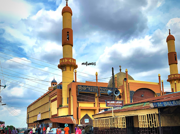 The Nigerian Mosque: Ojaba Central Mosque, Ibadan | The Muslim Voice ...