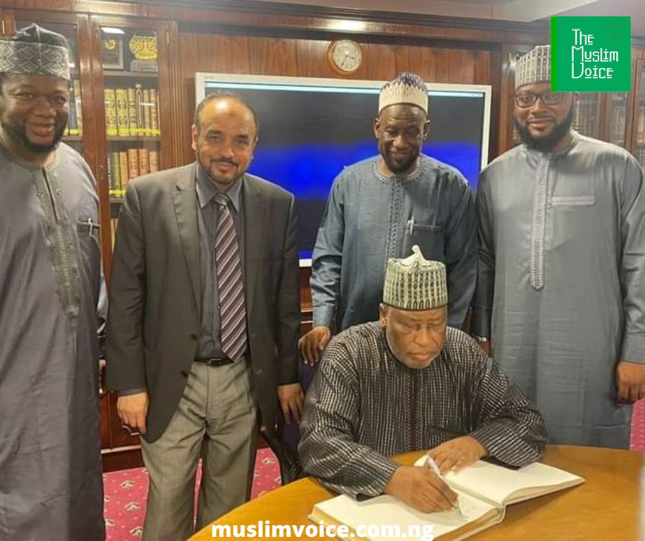 DG of ICICE Abuja, Sheikh Kabir Kabo Usman, pays visit to ICC | The ...